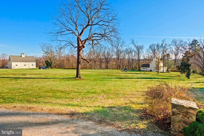 23782 Champe Ford Rd - House Rental in Middleburg, VA | ForRent.com
