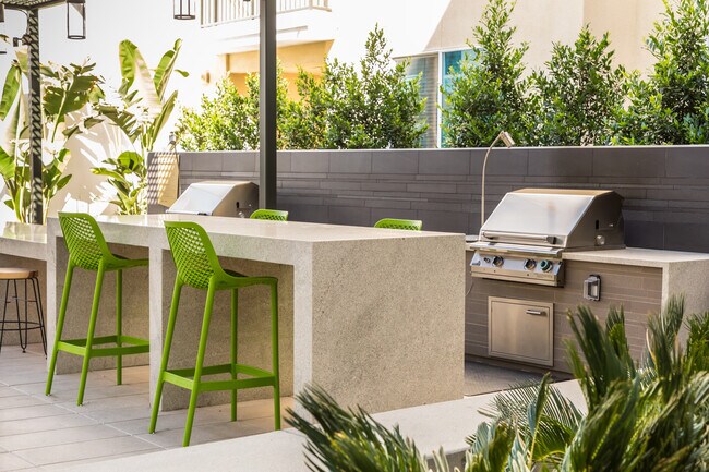 Chapman University | Off-Campus Housing Search