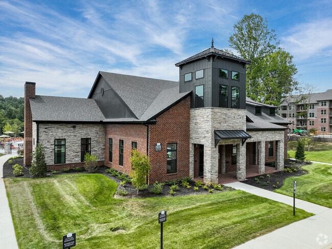 Carlisle Apartments Knoxville Tn
