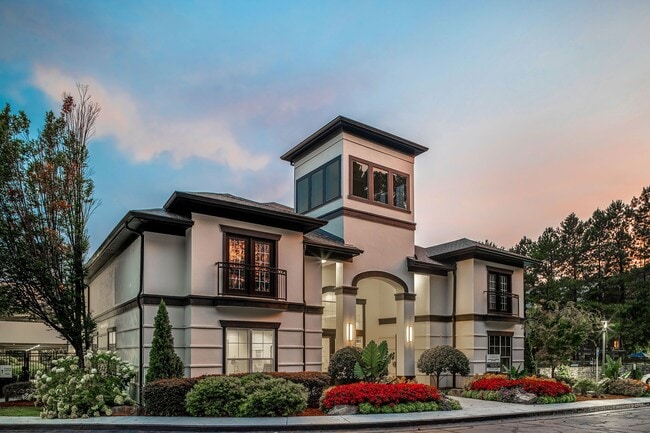 Marq Perimeter Apartments - Atlanta, GA | ForRent.com