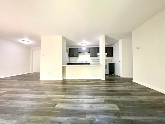 9409 Old Concord Rd Condo For Rent in Charlotte, NC | ForRent.com