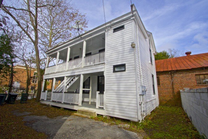 138 Line St Unit F - Apartment for Rent | Charleston, SC | Starting at ...