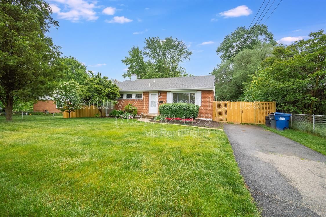 6403 Wilcox Ct Off-Campus Housing, Alexandria, VA