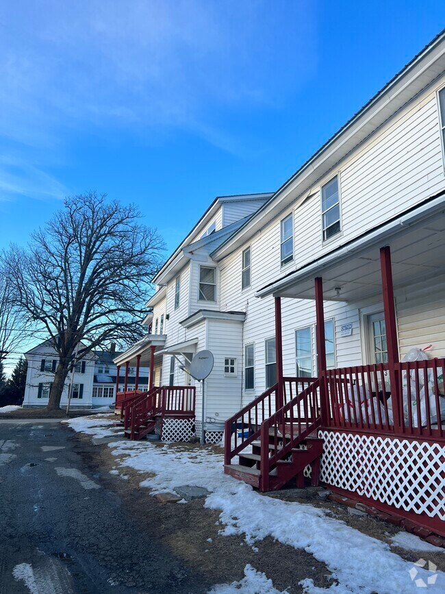 Houses for Rent in Maine (ME) - 97 Houses | ForRent.com