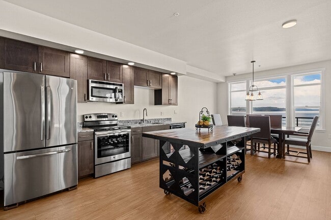 Copperline at Point Ruston Apartments For Rent in Tacoma, WA | ForRent.com