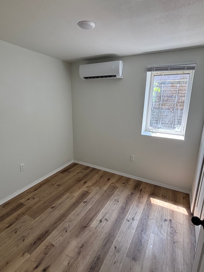 Seward Apartments Unit 1 Off-Campus Housing, Grand Forks, ND