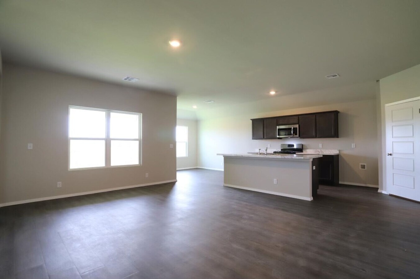 8718 E 163rd St S - House Rental in Bixby, OK | ForRent.com