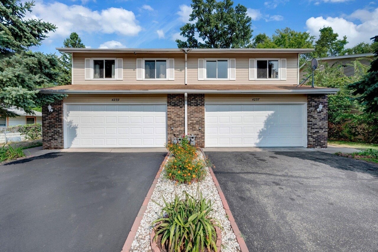 4237 University Ave NE - Townhome Rental in Minneapolis MN | ForRent.com