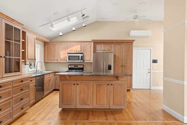 11 High Point Rd House - House Rental in Westport, CT | ForRent.com