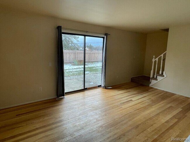 8487 Pepper Ridge Dr Condo - Condo for Rent in Grand Blanc, MI ...