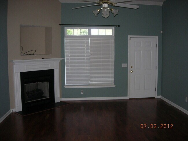 Mt Juliet 3 Bedroom 2 Bath Home with Fence... - House Rental in Mt ...