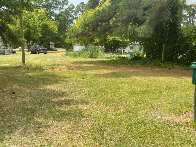 307 E Purvis St - House for Rent in Robersonville, NC | ForRent.com