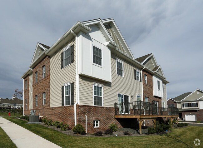 Stone Bridge at Raritan Apartments - Raritan, NJ | ForRent.com