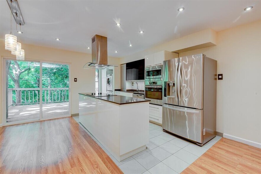 8283 Kingsbrook Rd Unit 260 - Condo for Rent in Houston, TX | ForRent.com