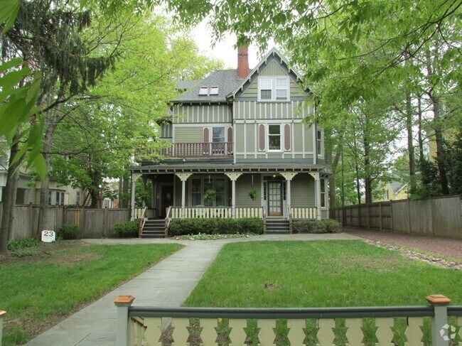 Fairleigh Dickinson University-College at Florham Off-Campus Housing ...