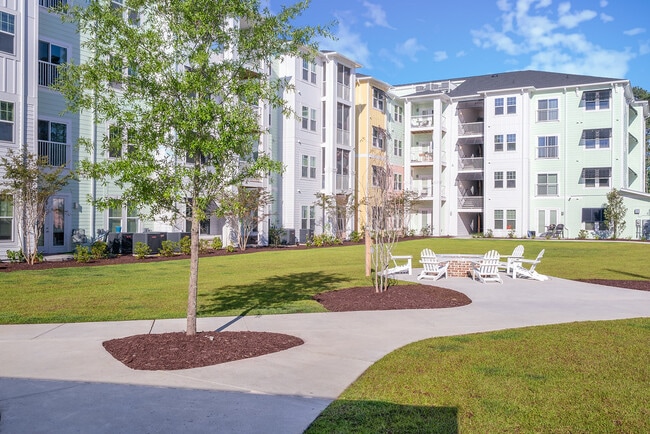 LUXE at Market Common Apartments For Rent in Myrtle Beach, SC | ForRent.com