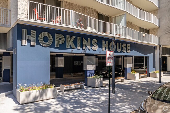 Hopkins House Apartments | Johns Hopkins University - Homewood Campus ...