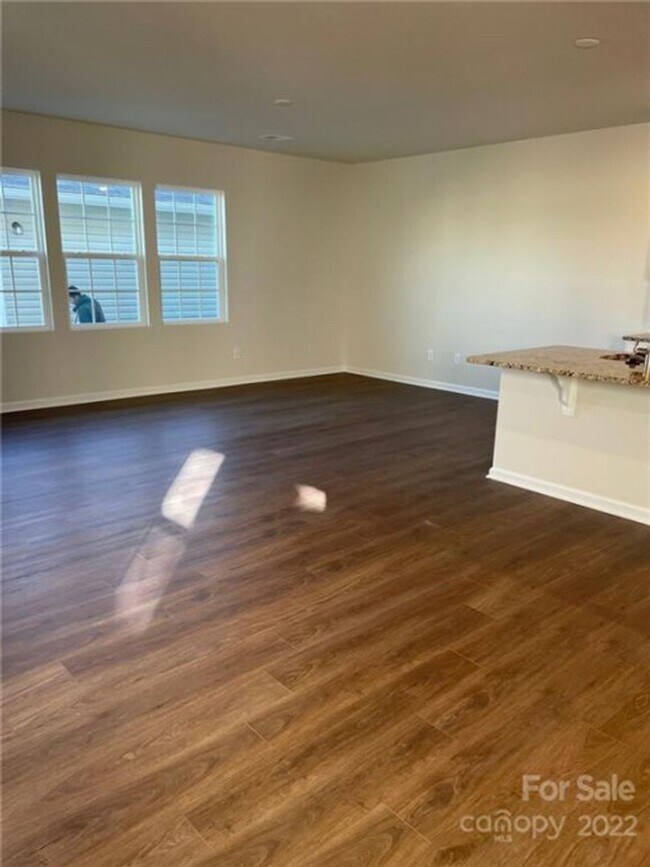 Room in 4 Bedroom Home at Cottage Crest Ln - House Rental in Charlotte ...