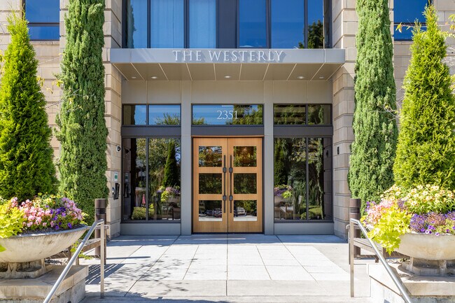 2351 NW Westover Rd Condo For Rent in Portland, OR | ForRent.com