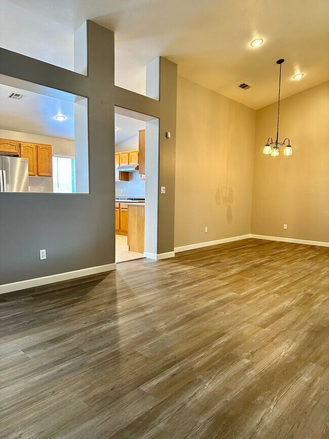 Single Story Home with CASITA in Green Val... - House Rental in ...