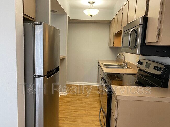 1150 Canterbury Ct Condo - Condo for Rent in Indianapolis, IN | ForRent.com