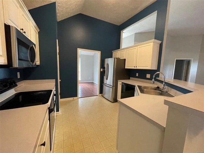 1005 David Dr Off-Campus Housing, Montgomery, AL