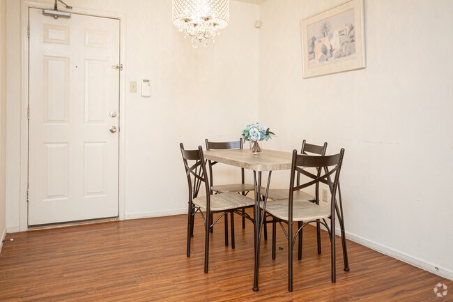 Parc Fontaine Apartments - New Orleans, LA | ForRent.com