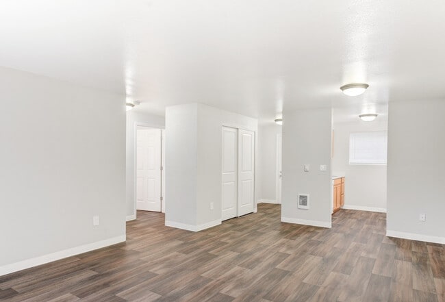 Maple Crossing Apartments - Maple Valley, WA | ForRent.com