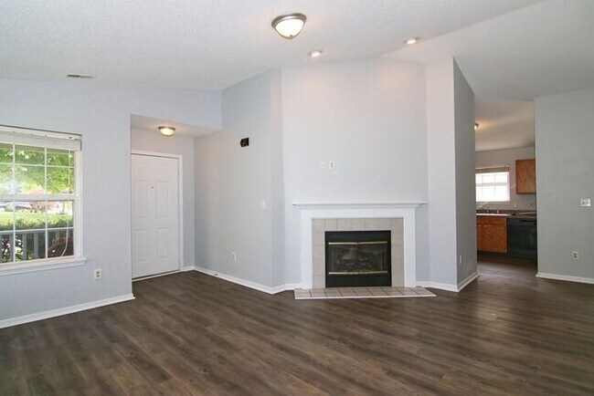 A Must See! Lovely 3 Bedroom, 2 Bath Home ... - House Rental in ...