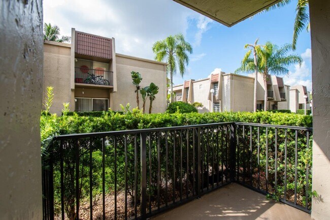 Legacy Harbour Key Apartments For Rent in Miami, FL | ForRent.com