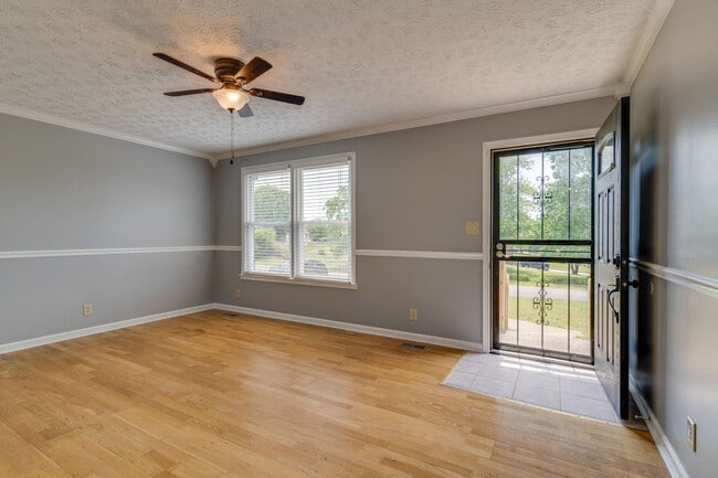 323 Carter Rd - House Rental in Clarksville, TN | ForRent.com