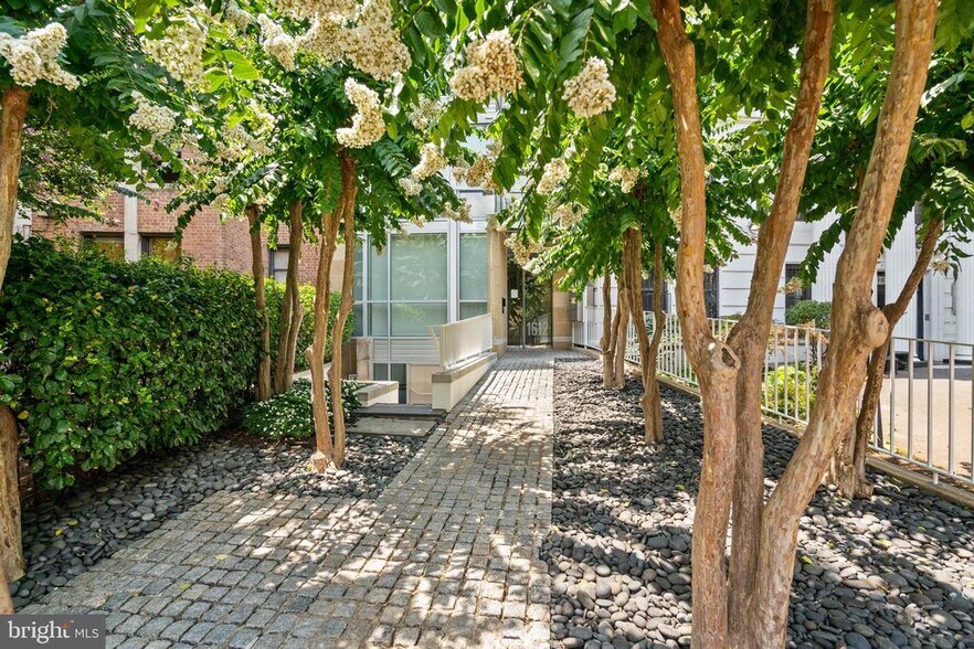 1612 16th St NW Unit 4 - Apartment for Rent | Washington, DC | Starting ...