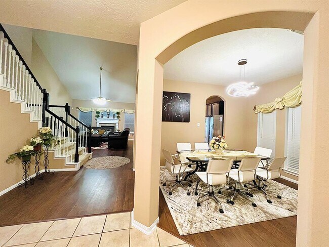11407 Chippewa Ridge Ct - House Rental in Houston, TX | ForRent.com