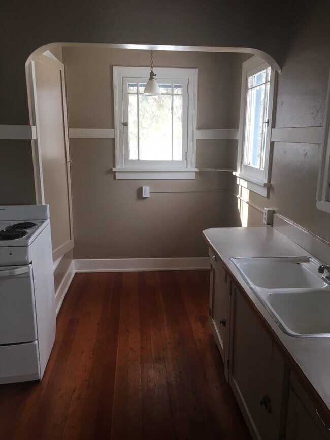 1000-1003 W 25th Ave Unit 1 - Spokane, WA | ForRent.com