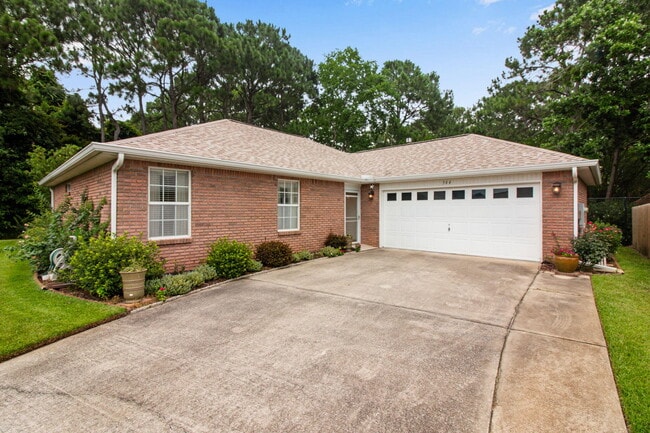 366 Bay Tree Dr Off-Campus Housing, Destin, FL