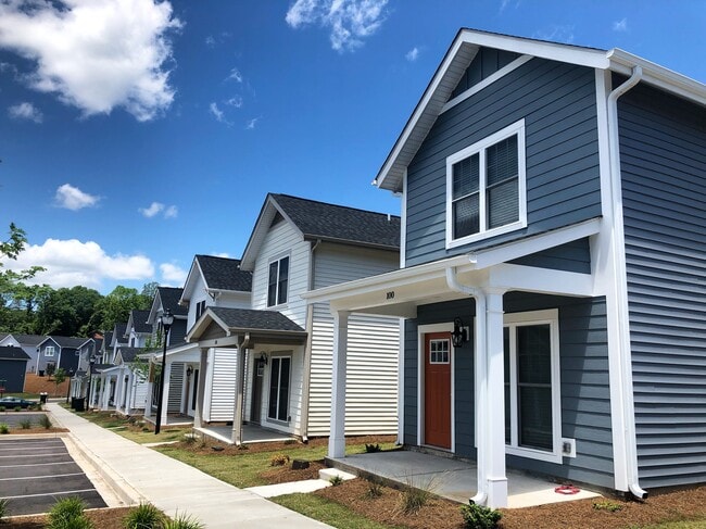 864 Clemson Apartments | Clemson University | Off-Campus Housing Search