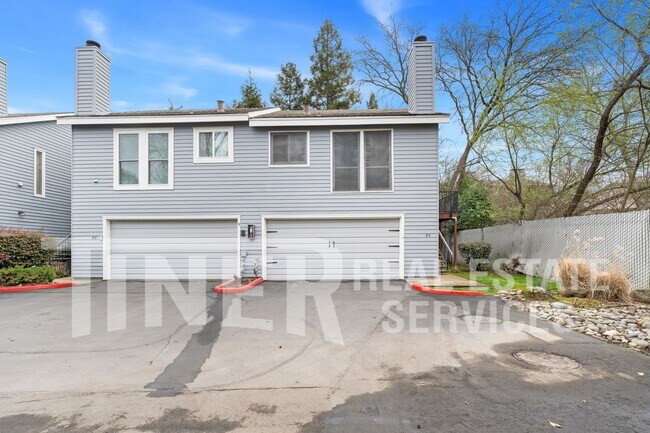 Cozy and Private Home in Roseville with Co... Unit #83 - Roseville, CA ...