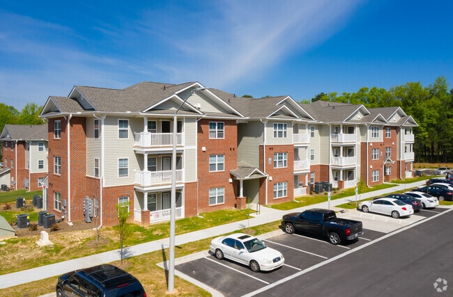 Quarry Trace Apartments - Raleigh, NC | ForRent.com