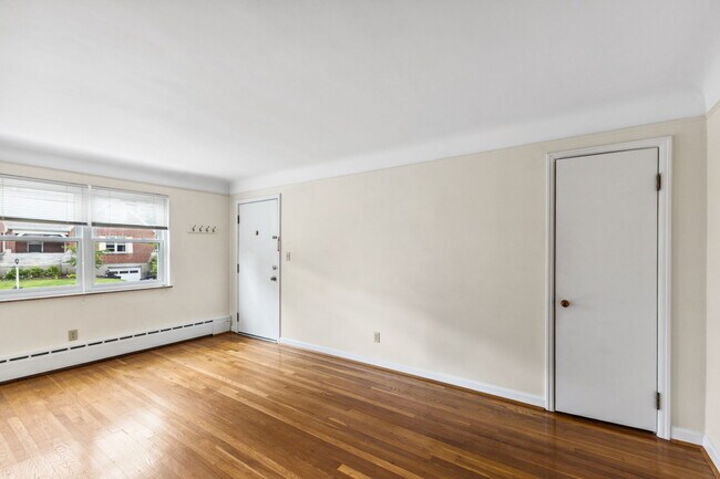 3332 Maplecrest Pl Apartments - Cincinnati, OH | ForRent.com