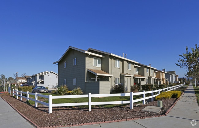 Apartments for Rent in Greenfield, CA | ForRent.com