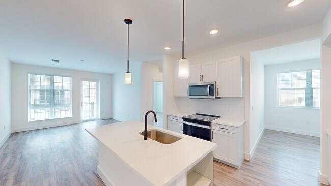 Brez at Atlantic Crossing Apartments - Delray Beach, FL | ForRent.com