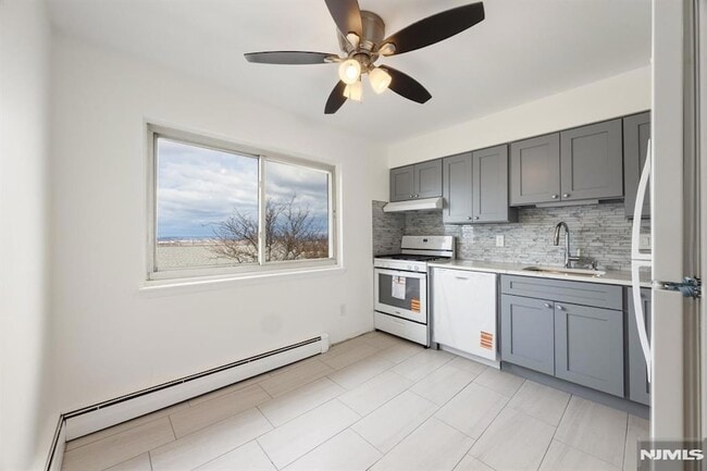 1474 68th St Unit B Off-Campus Housing, North Bergen, NJ