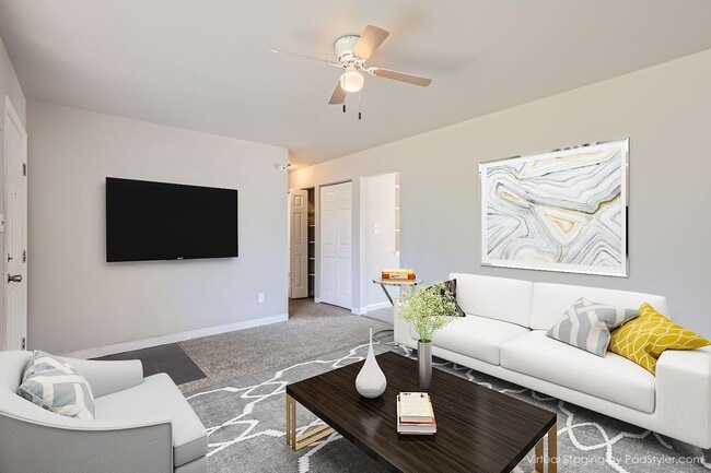 Newly Updated 3-Bedroom 1-Bathroom in Auro... - House Rental in Aurora ...