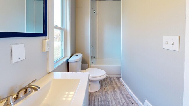 Clark / Fulton Area - Single Family Home -... - House Rental in ...