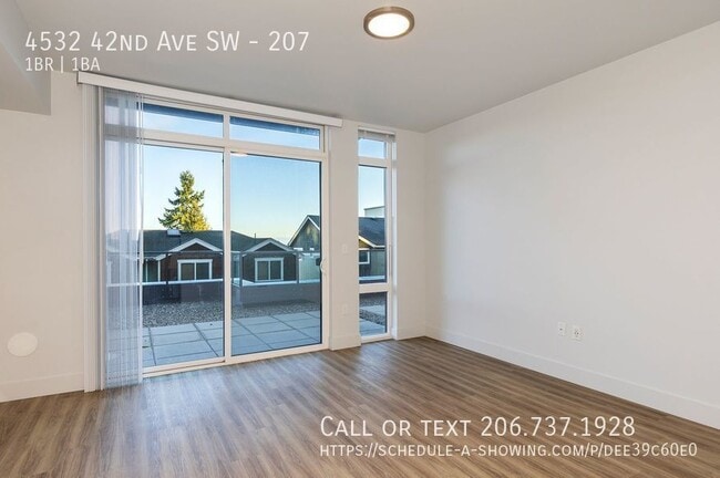 4532 42nd Ave SW Unit 207 Off-Campus Housing, Seattle, WA