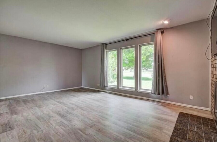 2640 Hummingbird Ln - House for Rent in Enid, OK | ForRent.com