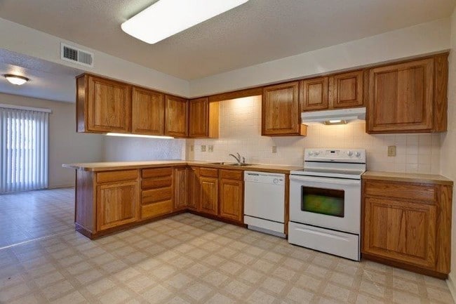 Fort Riley On Post Housing Apartments - Fort Riley, KS | ForRent.com