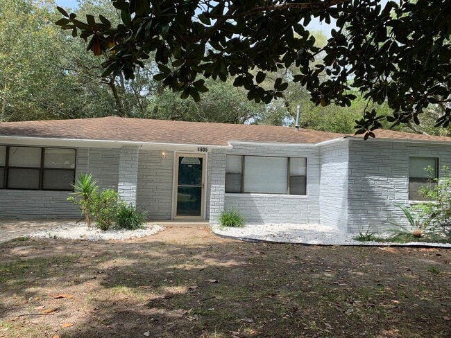 1905 Athens Ave Off-Campus Housing, Pensacola, FL