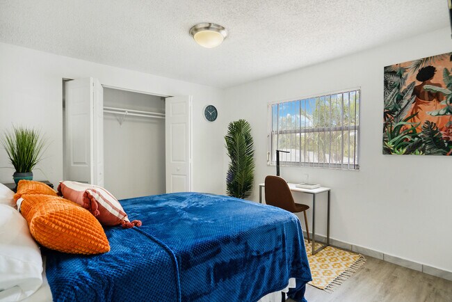 Deluxe Room - Miami (Coral Gables) Condo - Condo for Rent in Miami, FL | ForRent.com