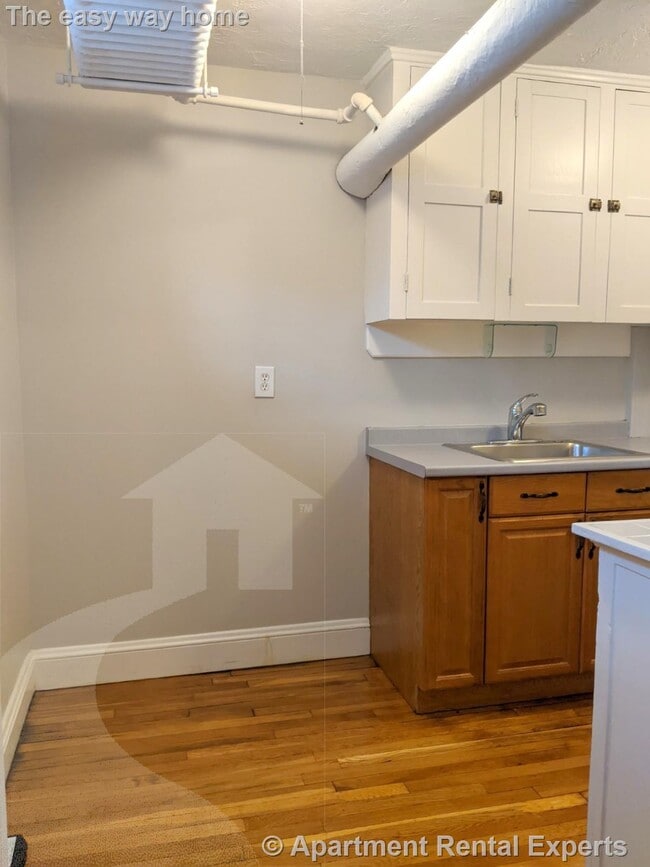 22 Powder House Ter Apartment For Rent in Somerville, MA | ForRent.com